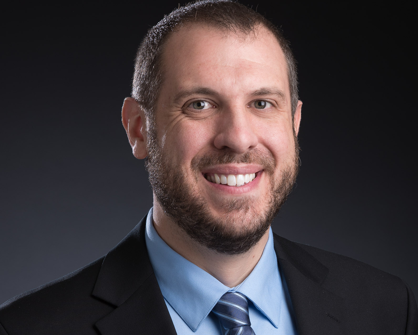 Aaron Alexander's Instagram, Twitter & Facebook on IDCrawl